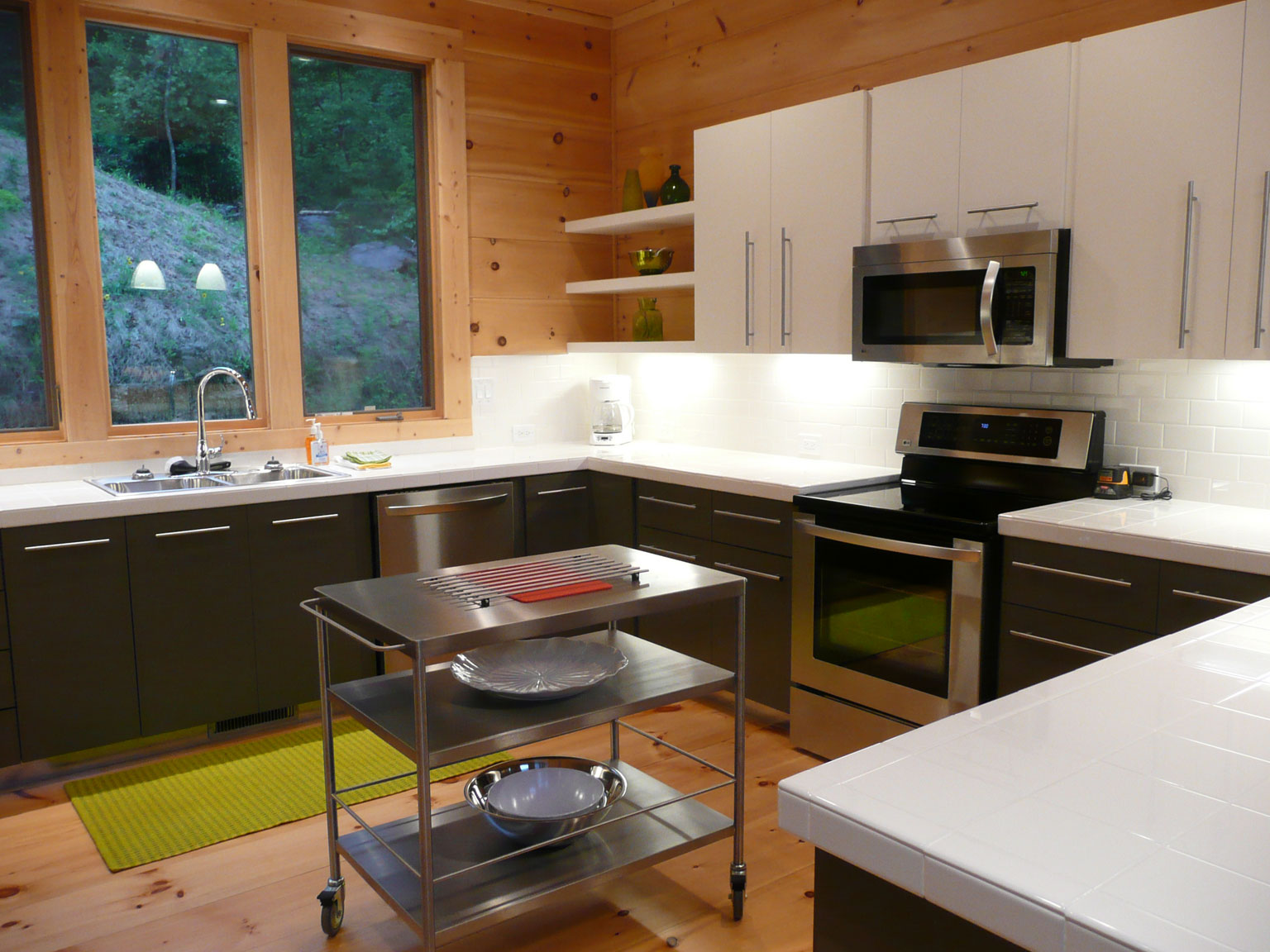 New Page 1 [rivermaccabin.com]